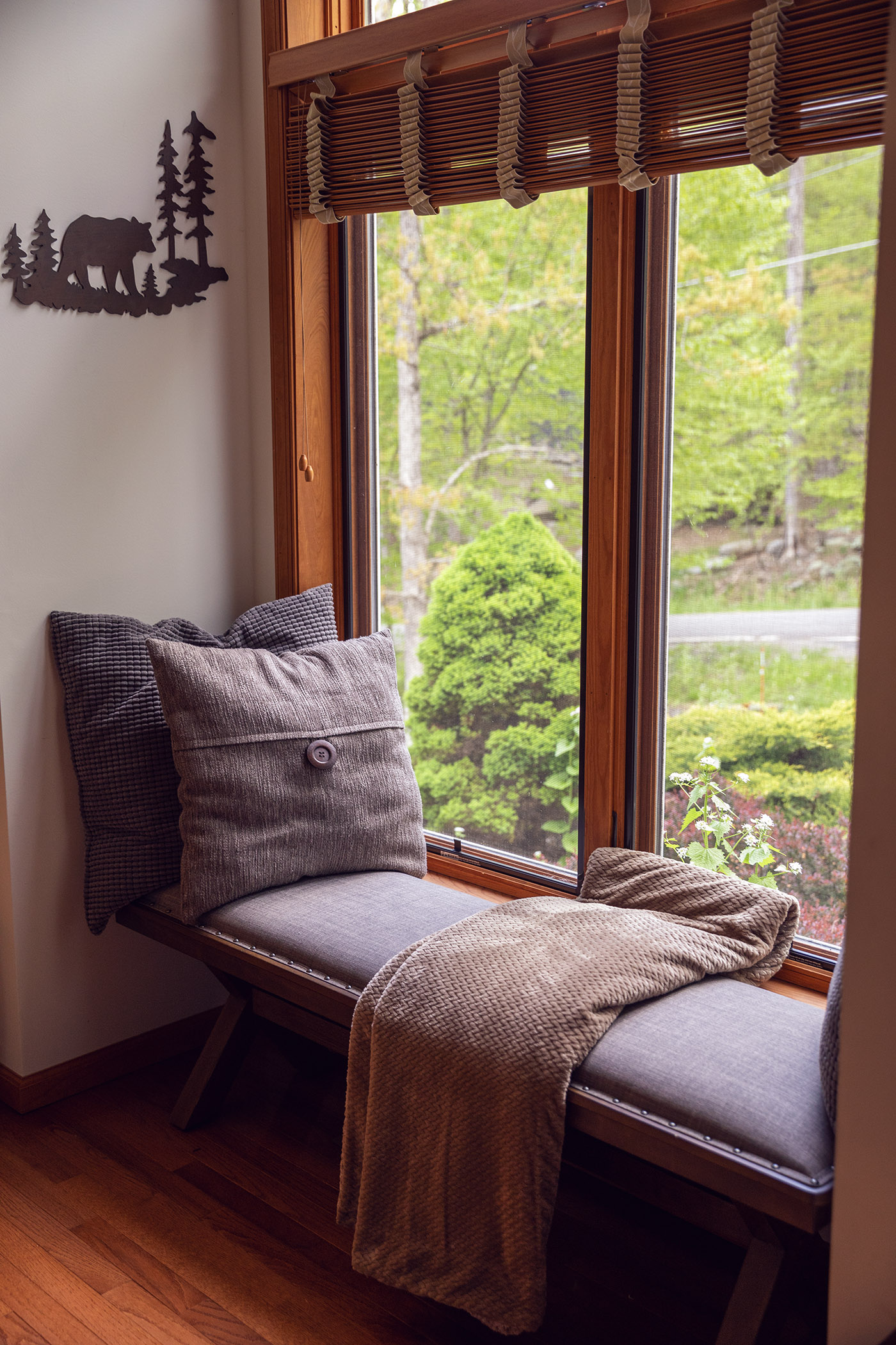 Serenity Falls – Dream Dacha